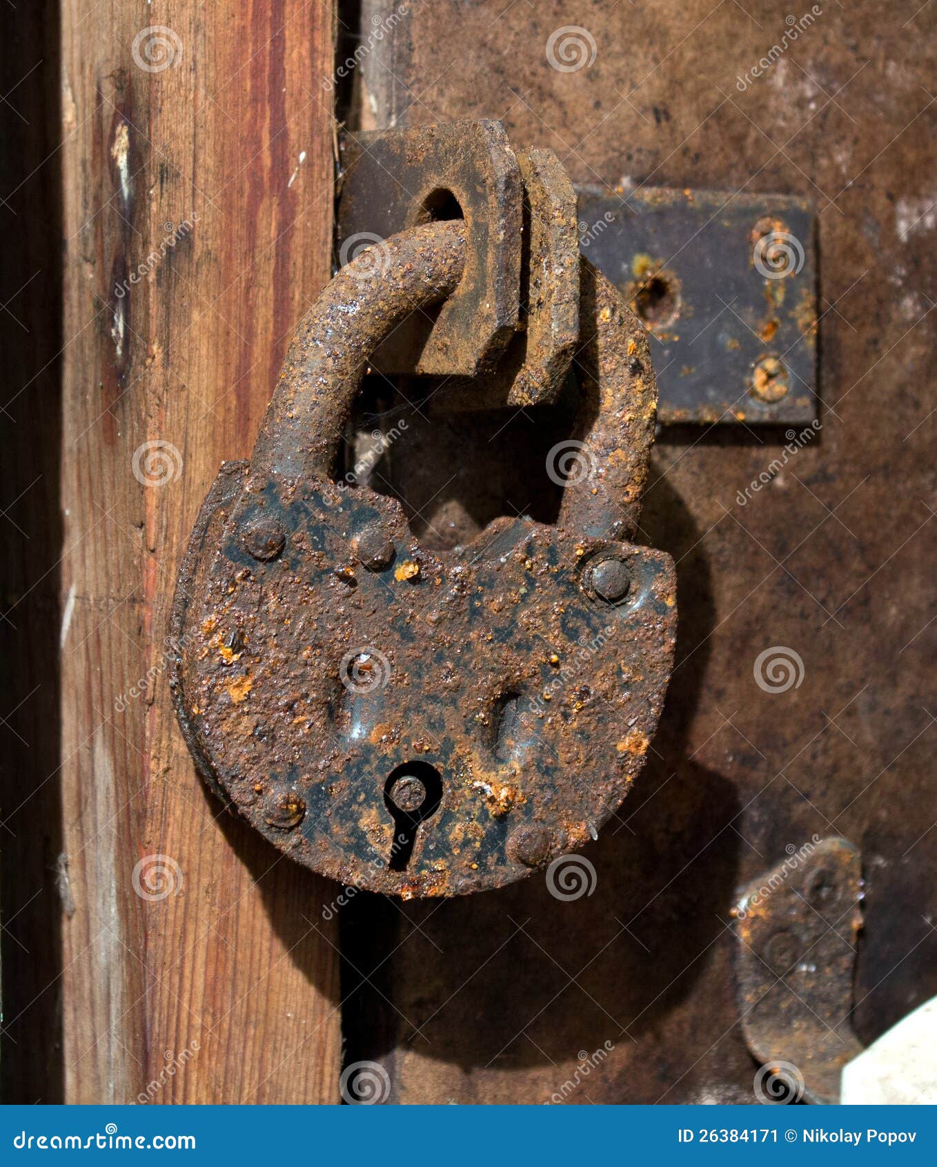 Old rusty padlock stock image. Image of closed, retro - 26384171