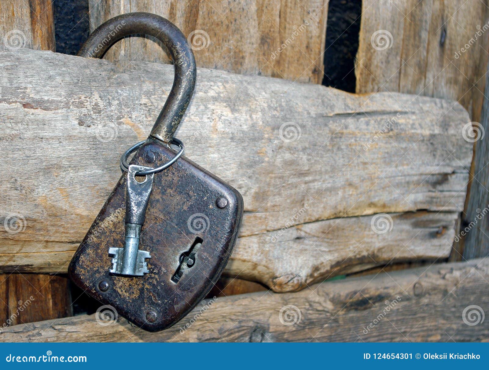 Old Rusty Padlock. Close Up Stock Image - Image of metal, lock: 124654301