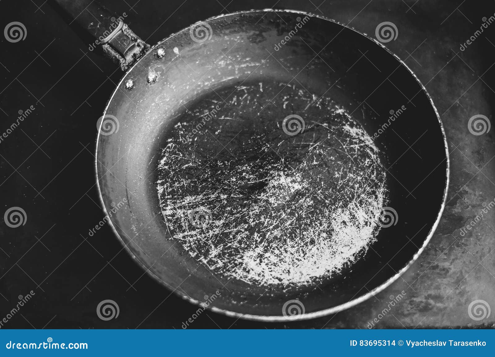 Old rusty pan stock photo. Image of steel, object, kitchen - 83695314