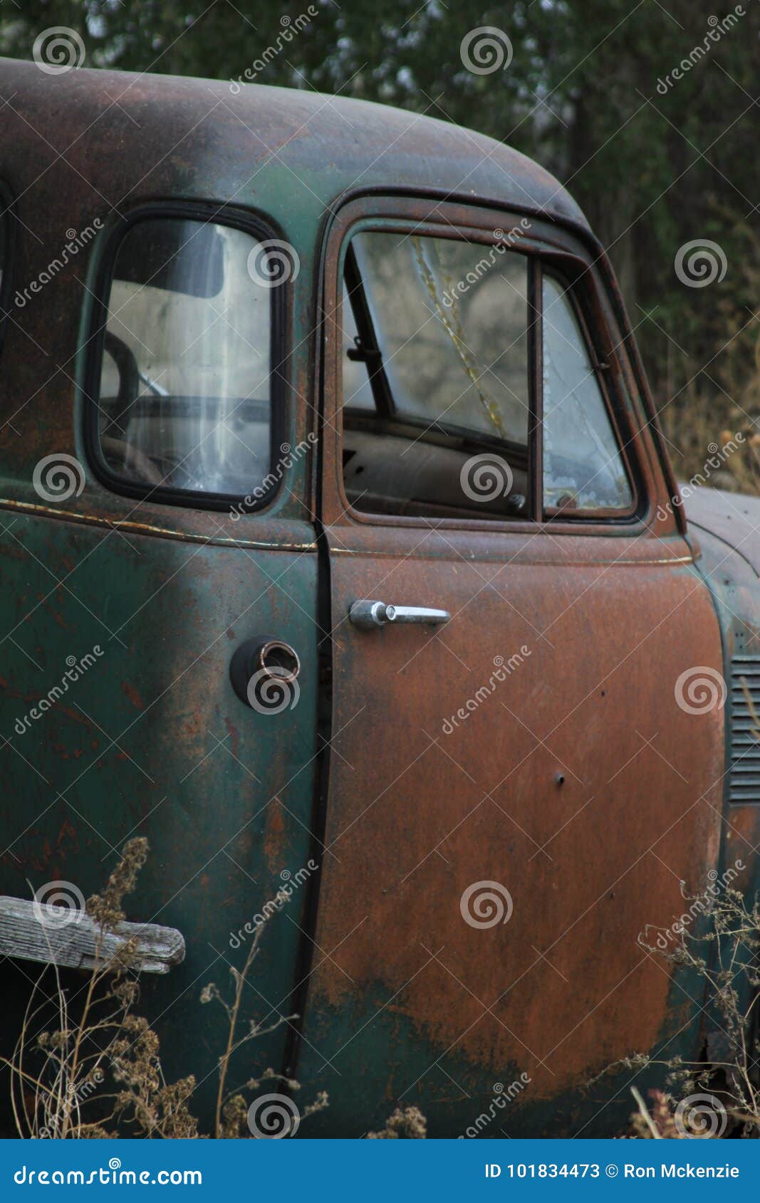 Old rusty pickup stock image. Image of weeds, gascap - 101834473