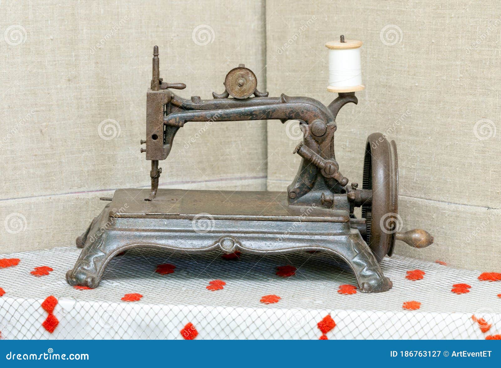 Old Rusty Sewing Machine on White Tablecloth Stock Image - Image of ...