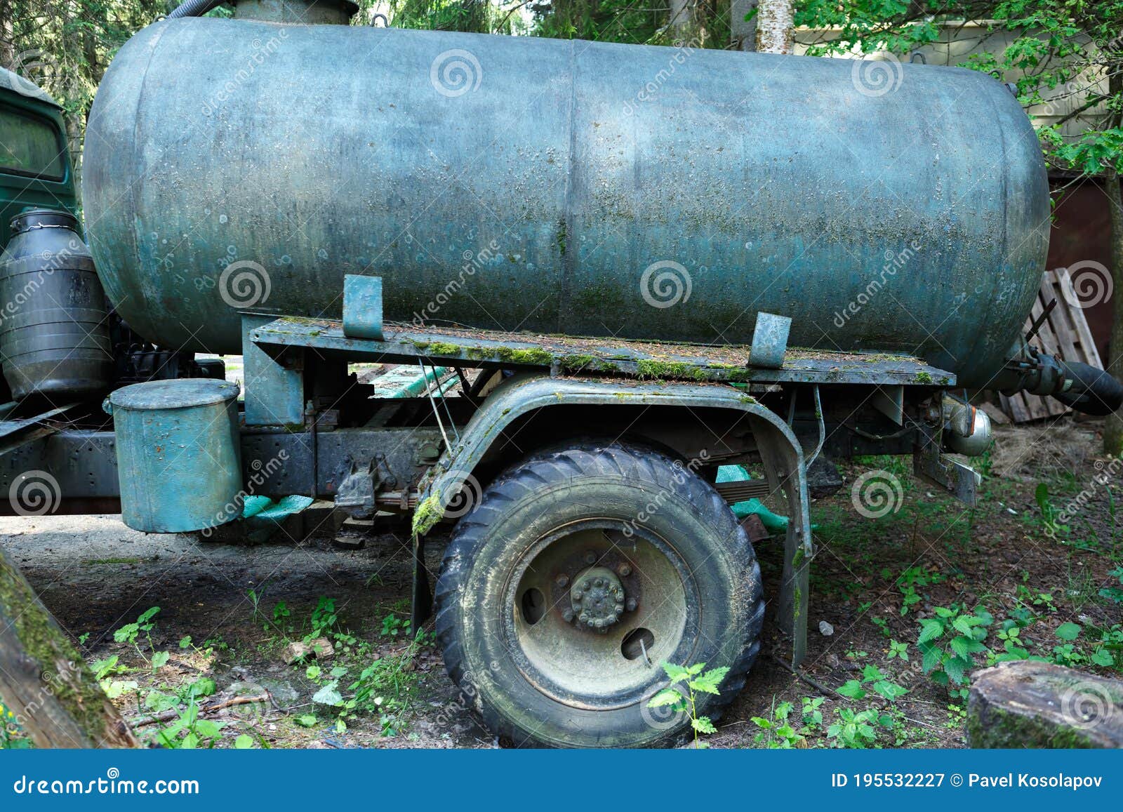 Old rusty tank on a truck stock image. Image of green - 195532227