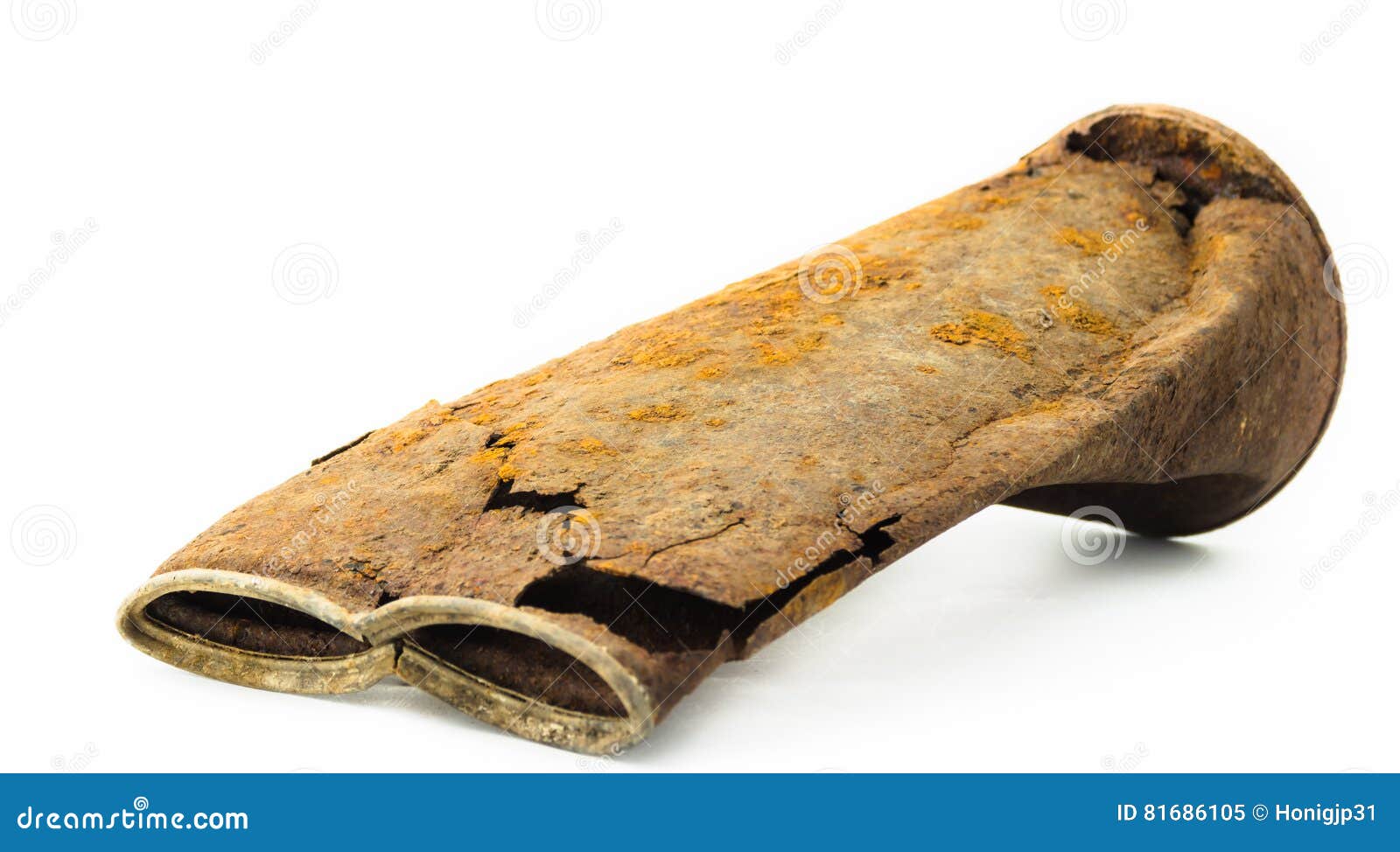 Old rusty tin can stock image. Image of iron, background - 81686105