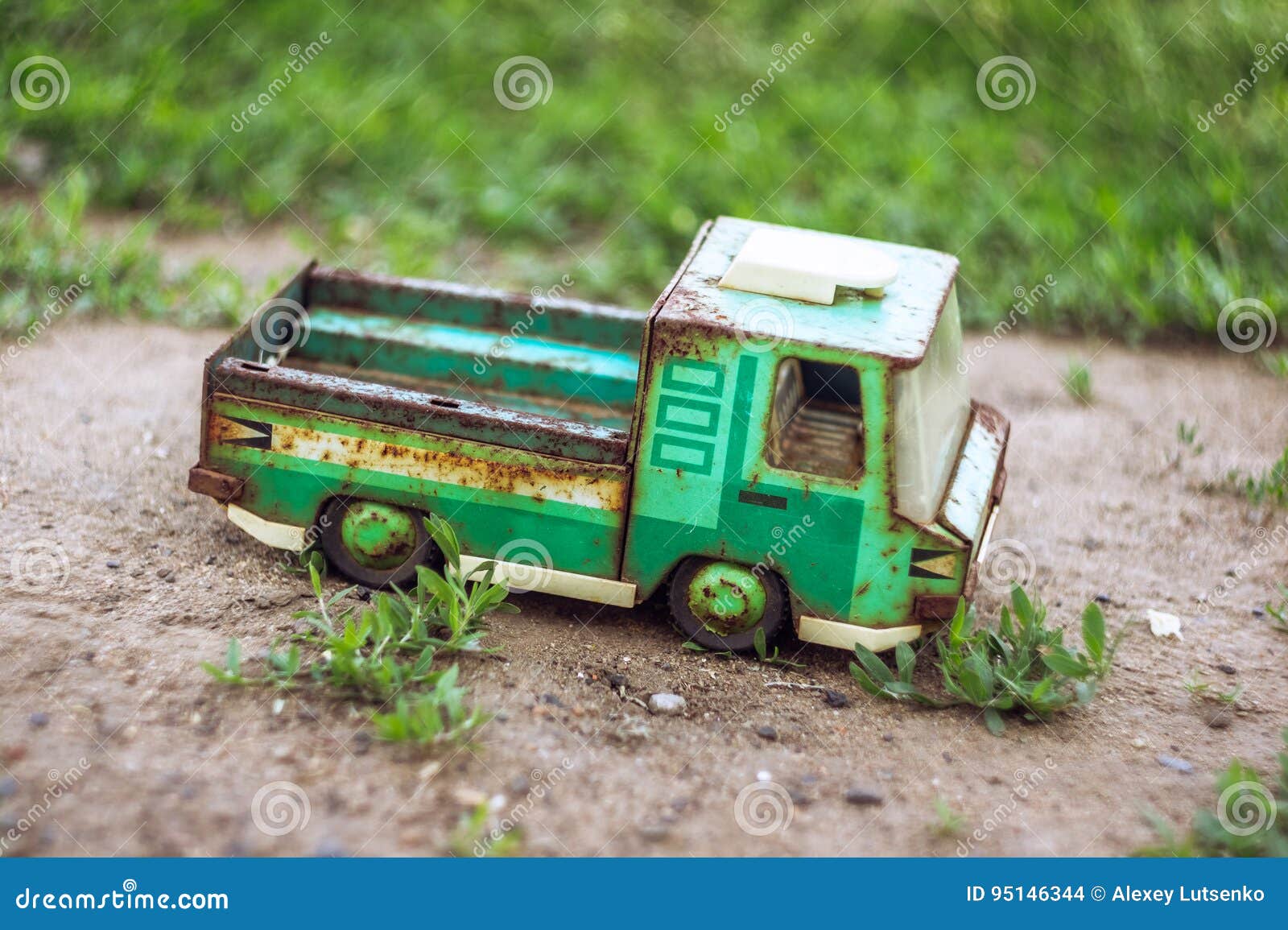 Old rusty toy car stock photo. Image of transport, bokeh - 95146344