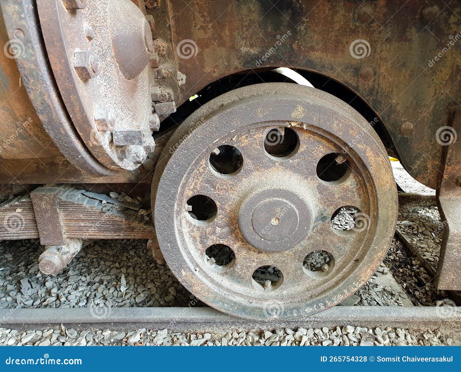 Old rusty train wheels stock photo. Image of machine - 265754328