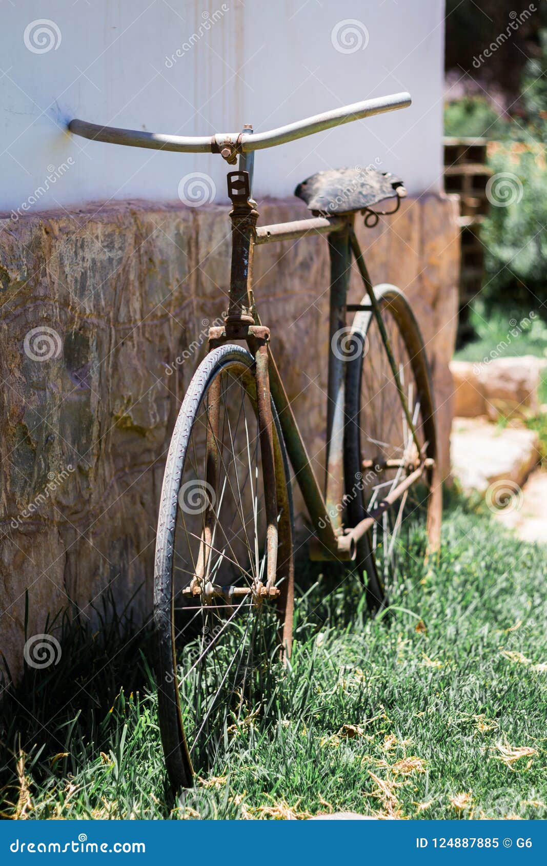Old Rusty Vintage Bicycle Near the Wall Stock Image - Image of black ...