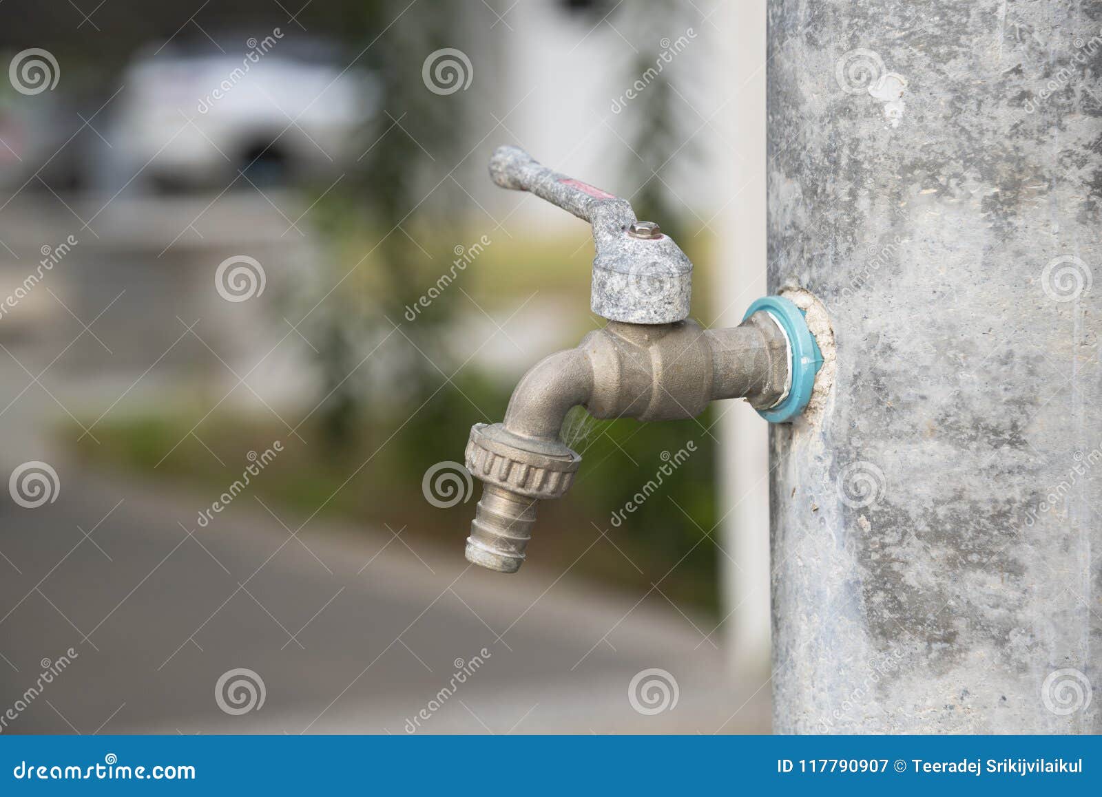 An Old Rusty Water Tap in the Park Stock Image - Image of drip, valve ...