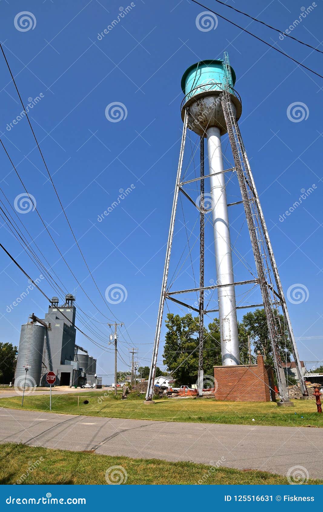 Old rusty water tower stock image. Image of tower, braces - 125516631