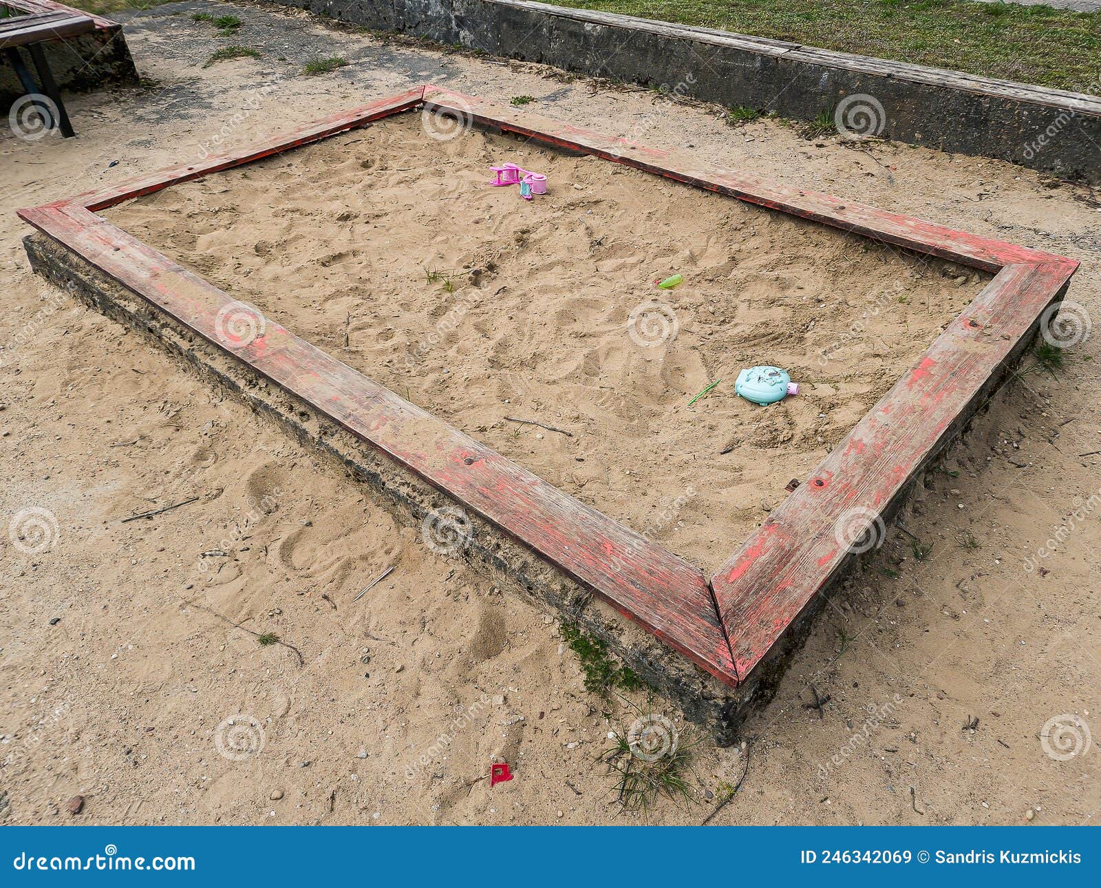 Old Sandbox with Wooden Edging and Toys Stock Image - Image of ...