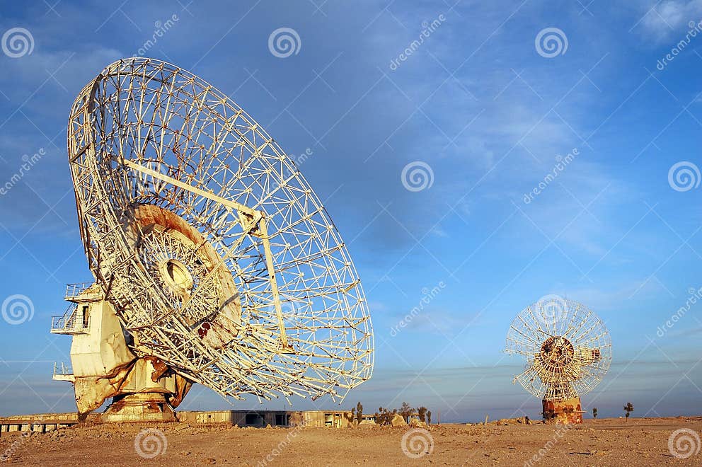 Old Satalite Dish in Blue Sky Stock Photo - Image of astronomy, network ...