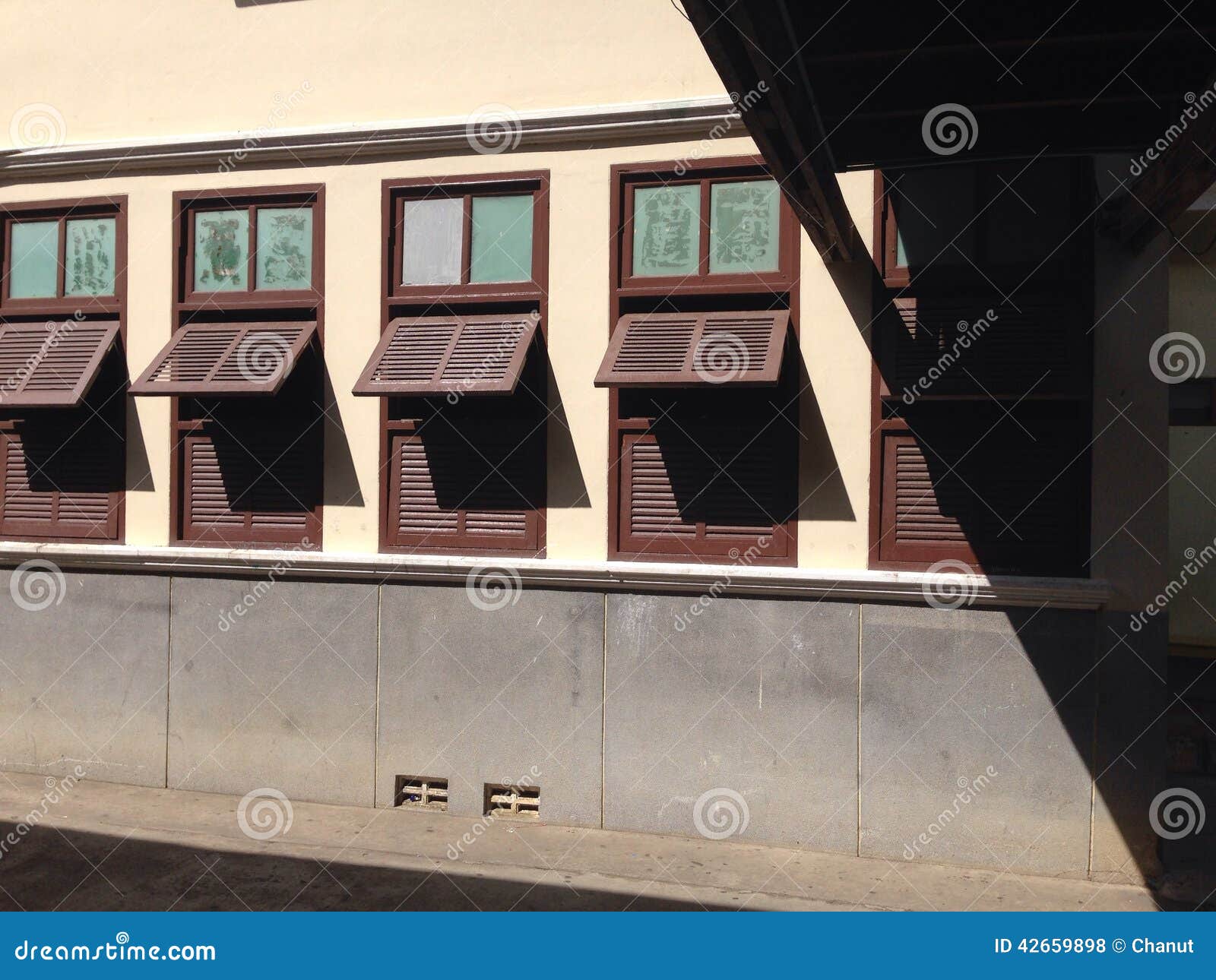 Old school building editorial stock photo. Image of windows - 42659898