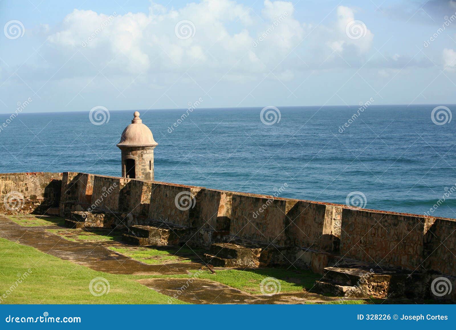Old Sentry Box Fortress Walls Stock Photo - Image of death, fuerte: 328226