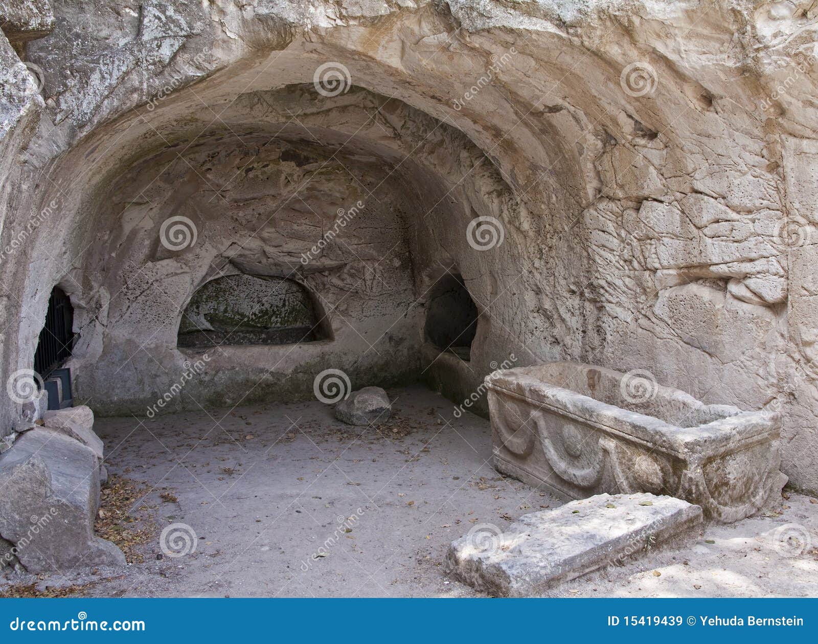 Old Sepulchre stock image. Image of grave, israel, sarcophagus - 15419439