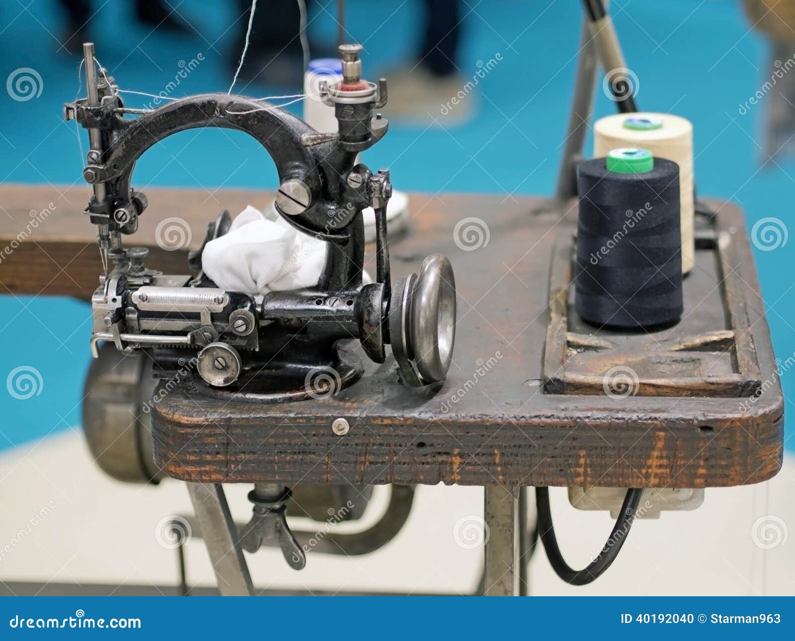 Old Sewing Machine on Wooden Base Stock Photo - Image of copy, machine ...