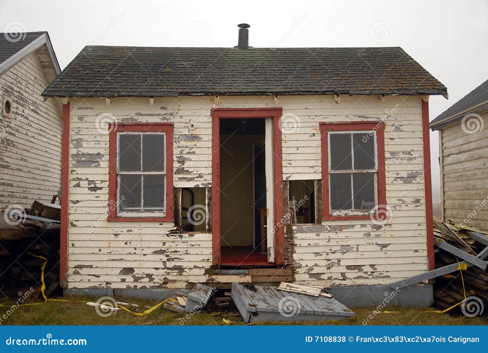 Old shack stock photo. Image of deception, ruins, decrepitude - 7108838