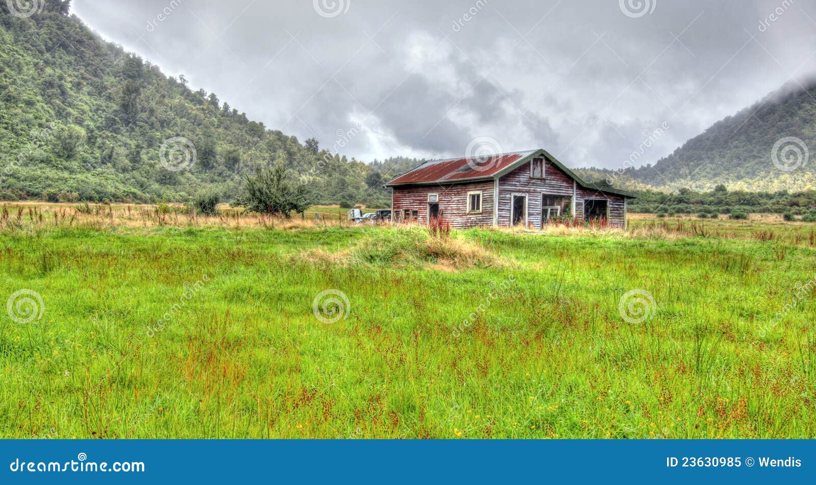 Old Shack in the Mountains stock image. Image of nature - 23630985