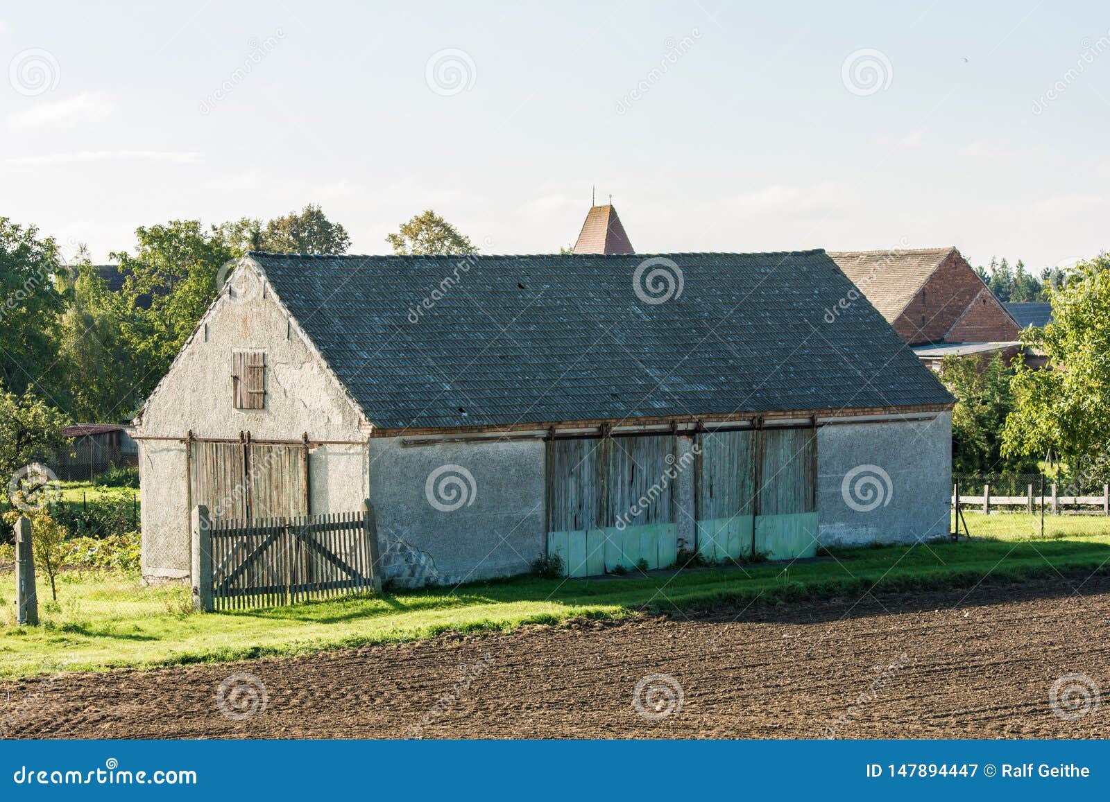 Old shed on a farm stock image. Image of scene, door - 147894447