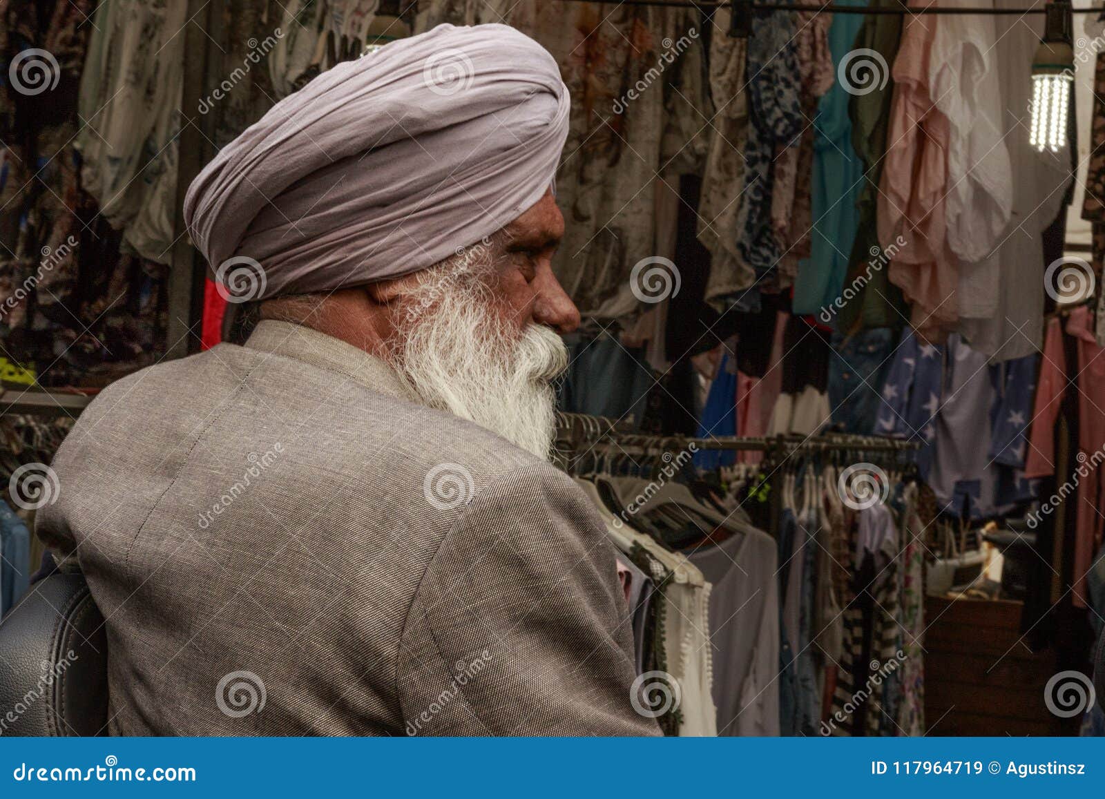 Old Sikh man in Amsterdam editorial stock image. Image of punjab ...