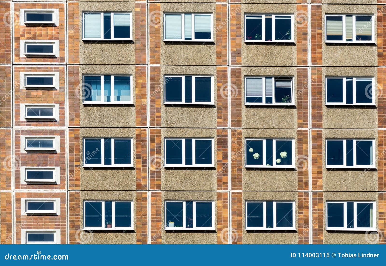 Old skyscraper facade stock image. Image of flat, facade - 114003115