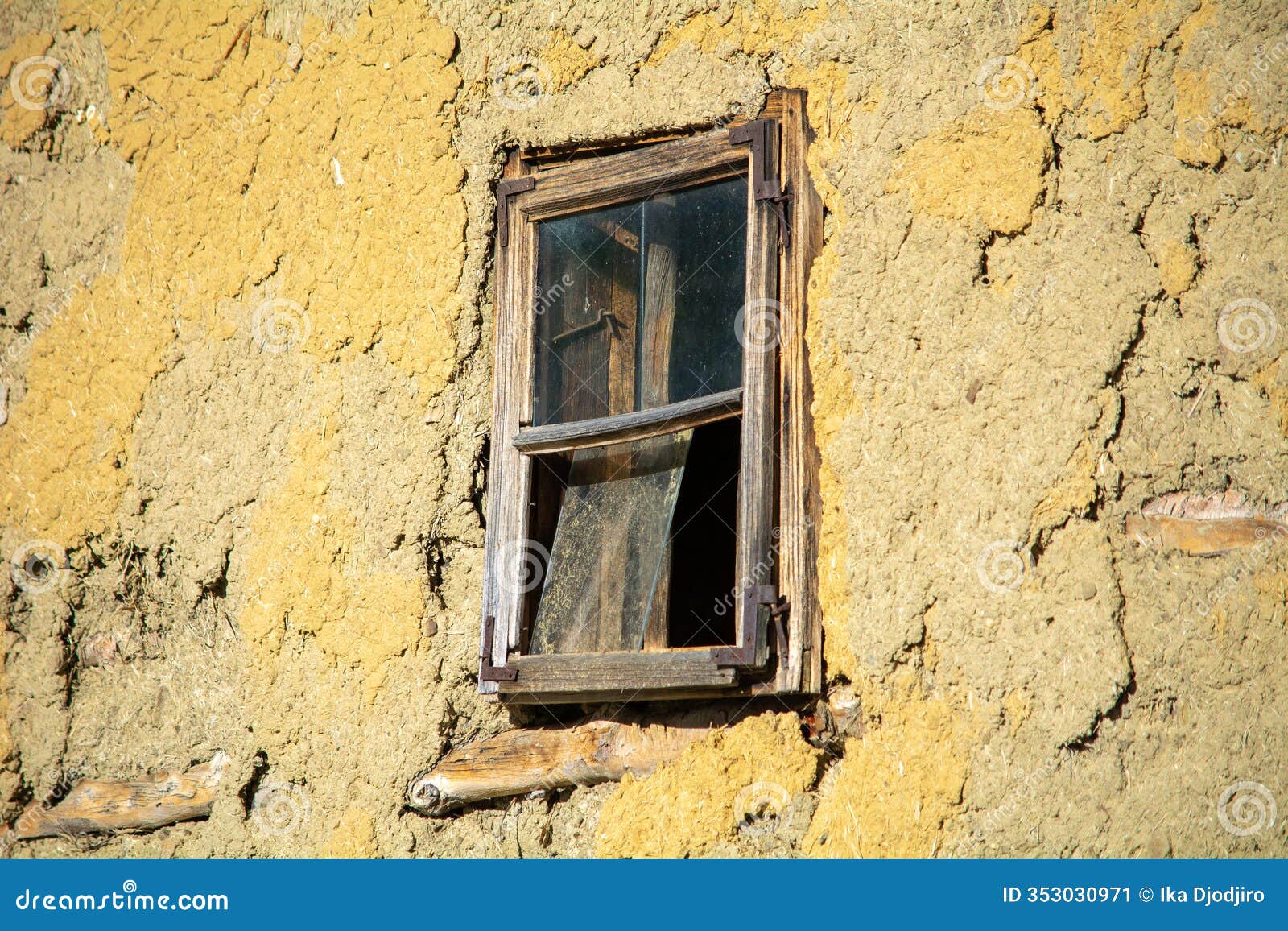 An Old Small Window on an Abandoned House Stock Image - Image of iron ...