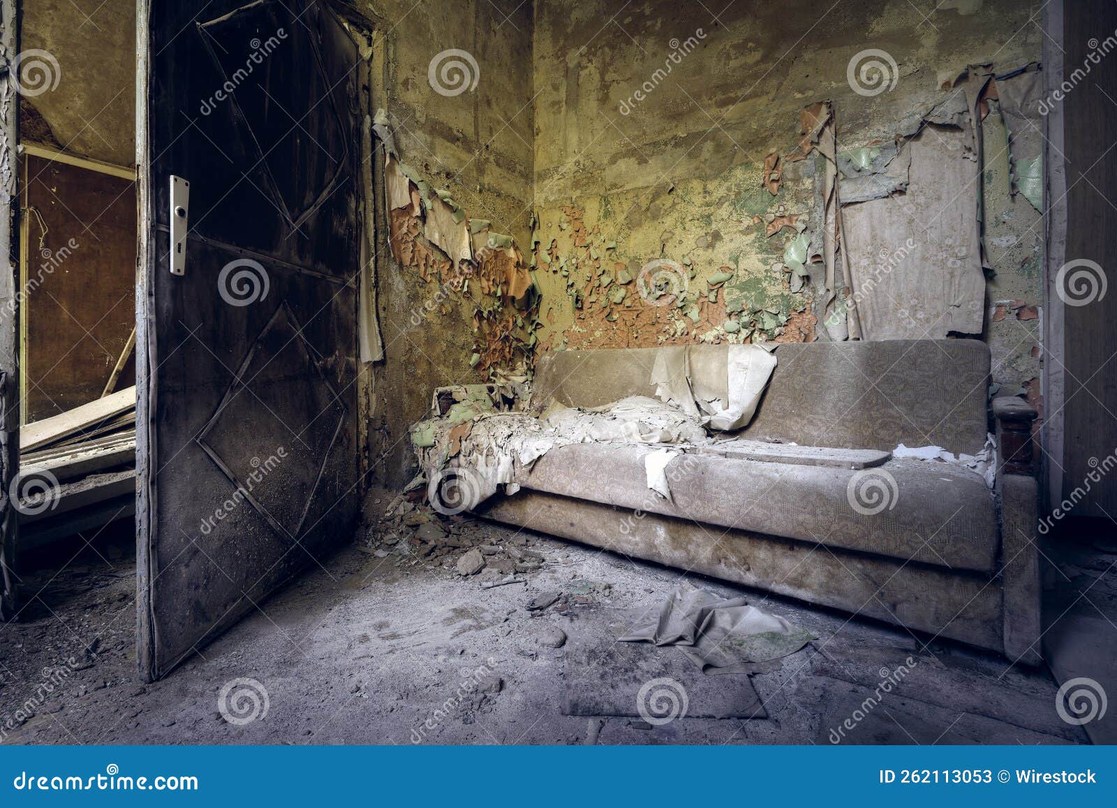 Old Sofa in an Abandoned Ruined Room Stock Image - Image of building ...