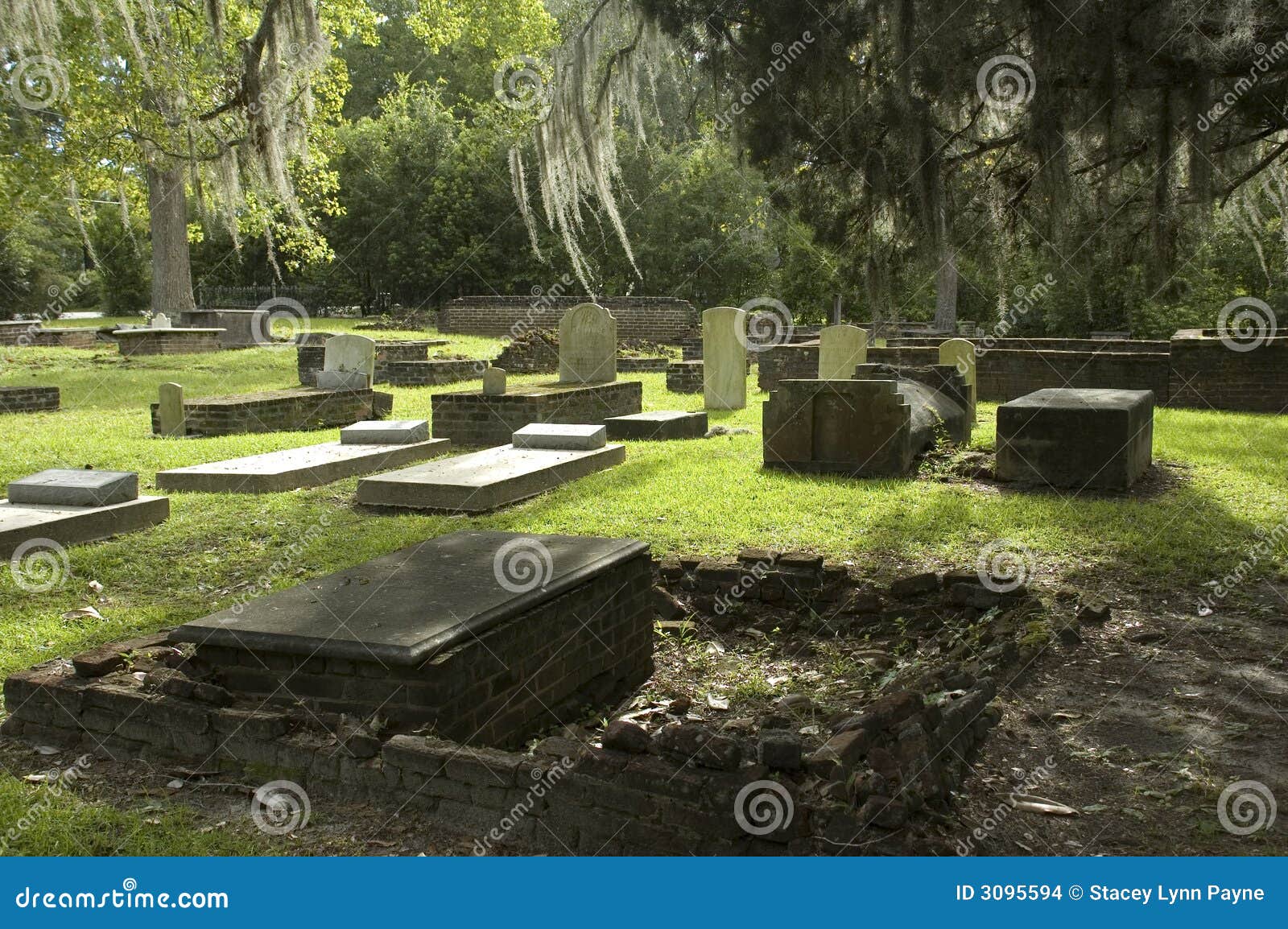 Old Southern Cemetery stock photo. Image of death, southern - 3095594