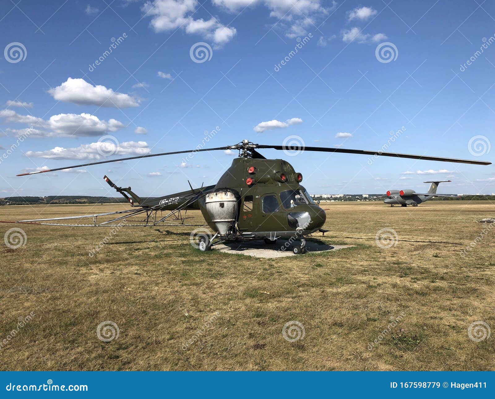 Old Soviet helicopter editorial stock image. Image of gravity - 167598779