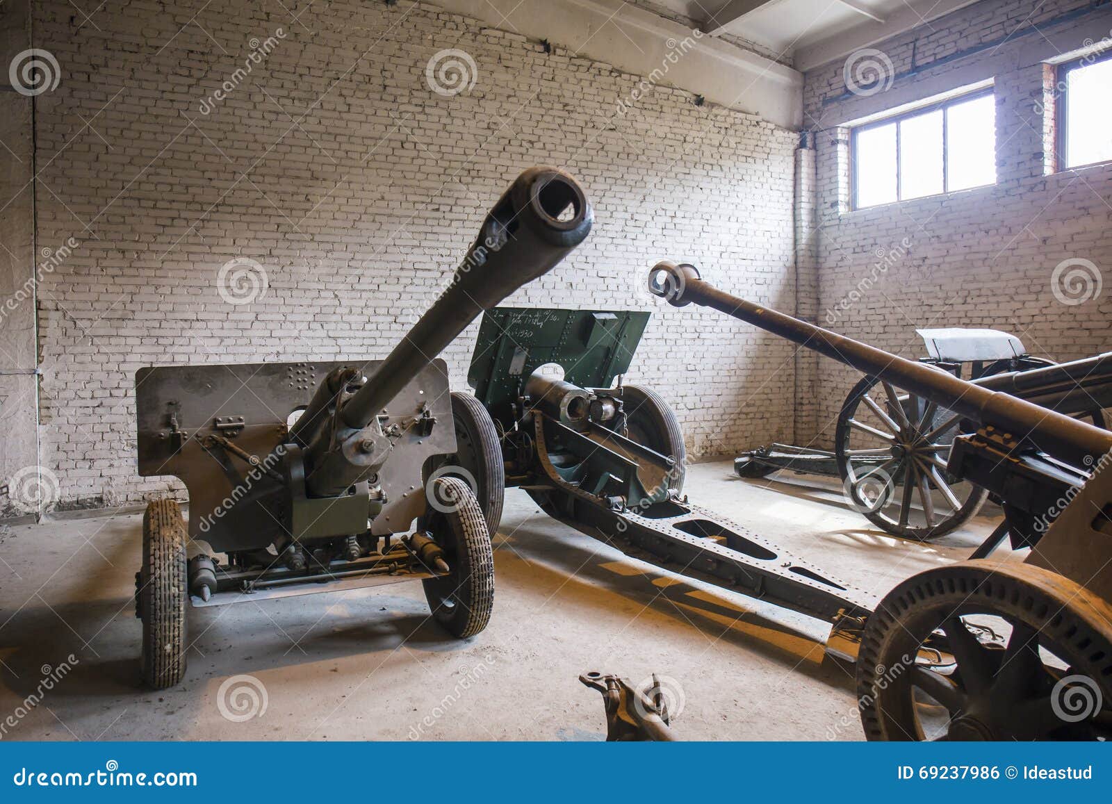 Old Soviet Military Howitzer Stock Photo - Image of industry, closeup ...