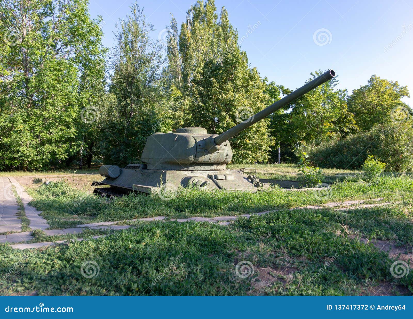 Old Soviet Retro Tank in a Trench Editorial Photography - Image of ...