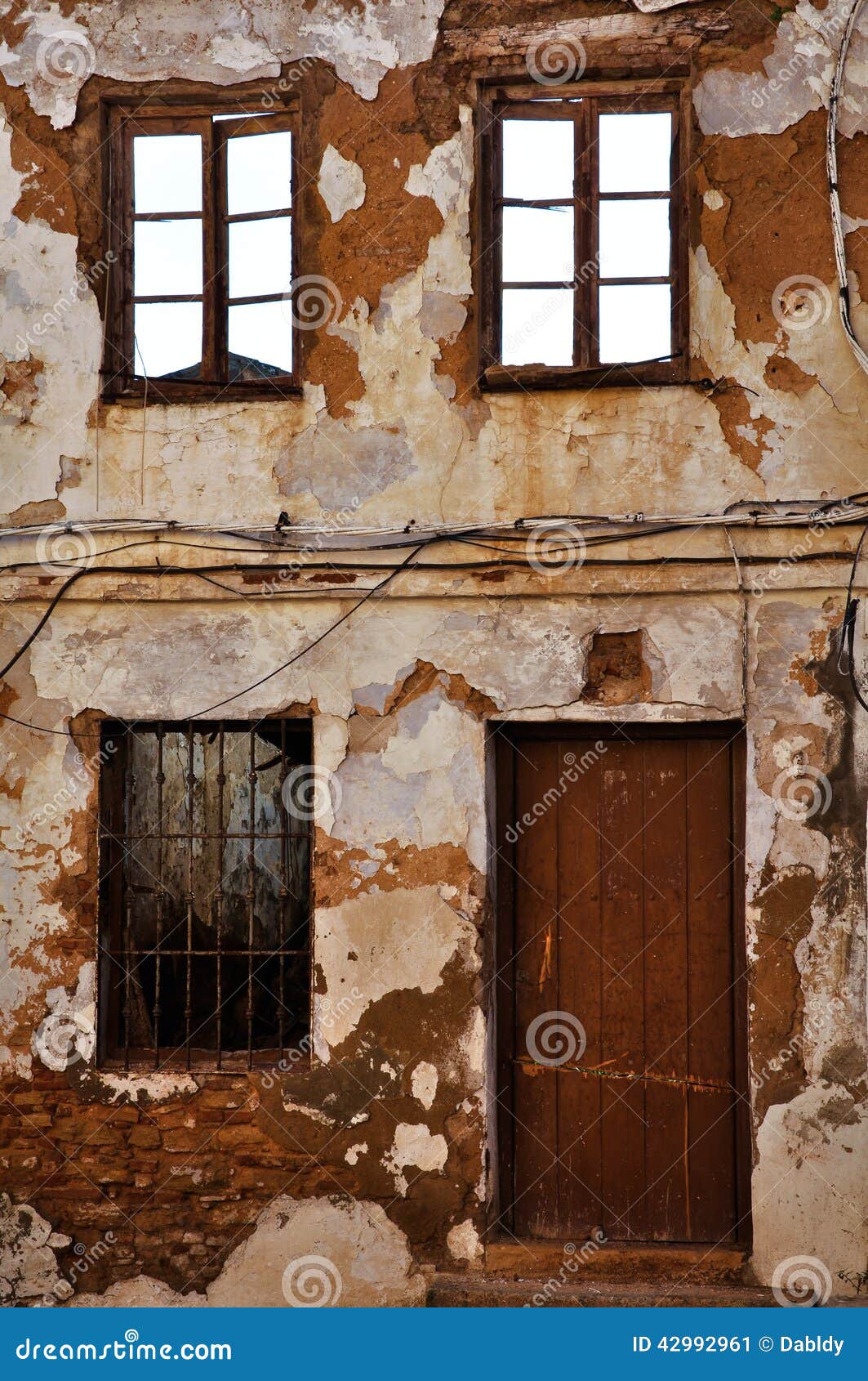 Old Spanish Building Facade Stock Image - Image of stone, brick: 42992961