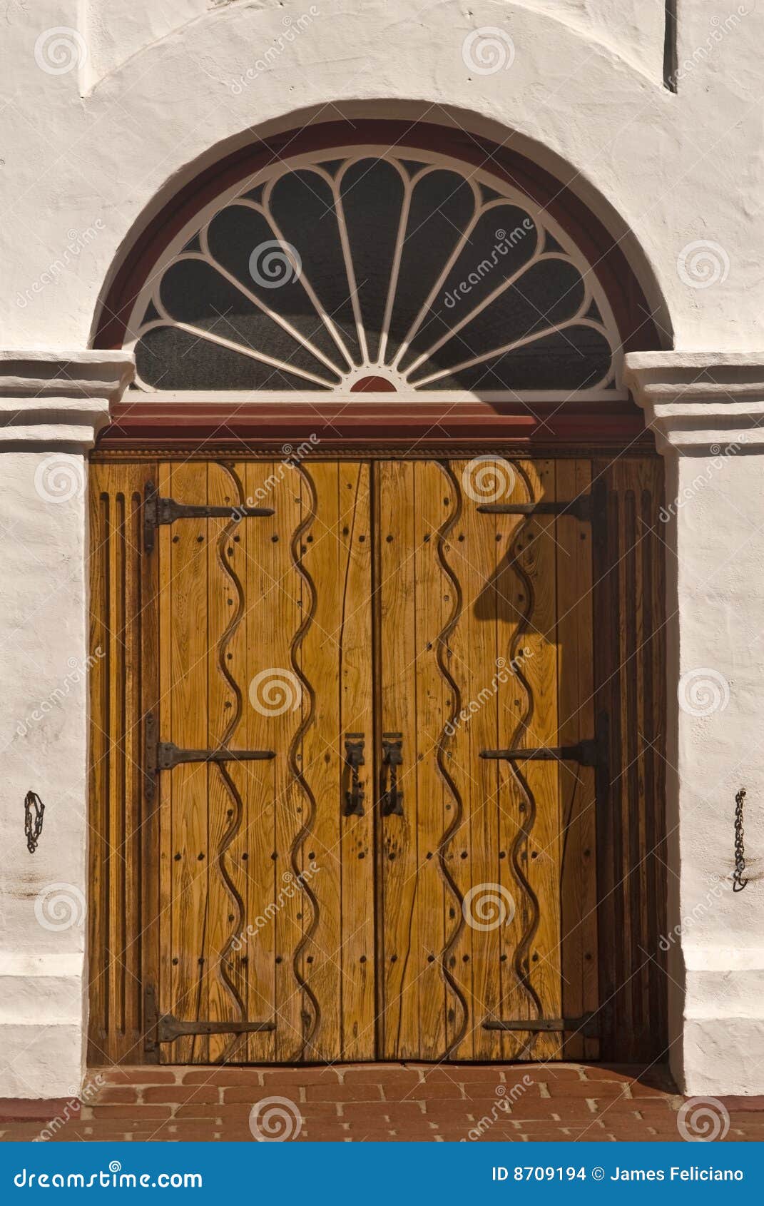 Old Spanish door stock photo. Image of historic, architecture - 8709194