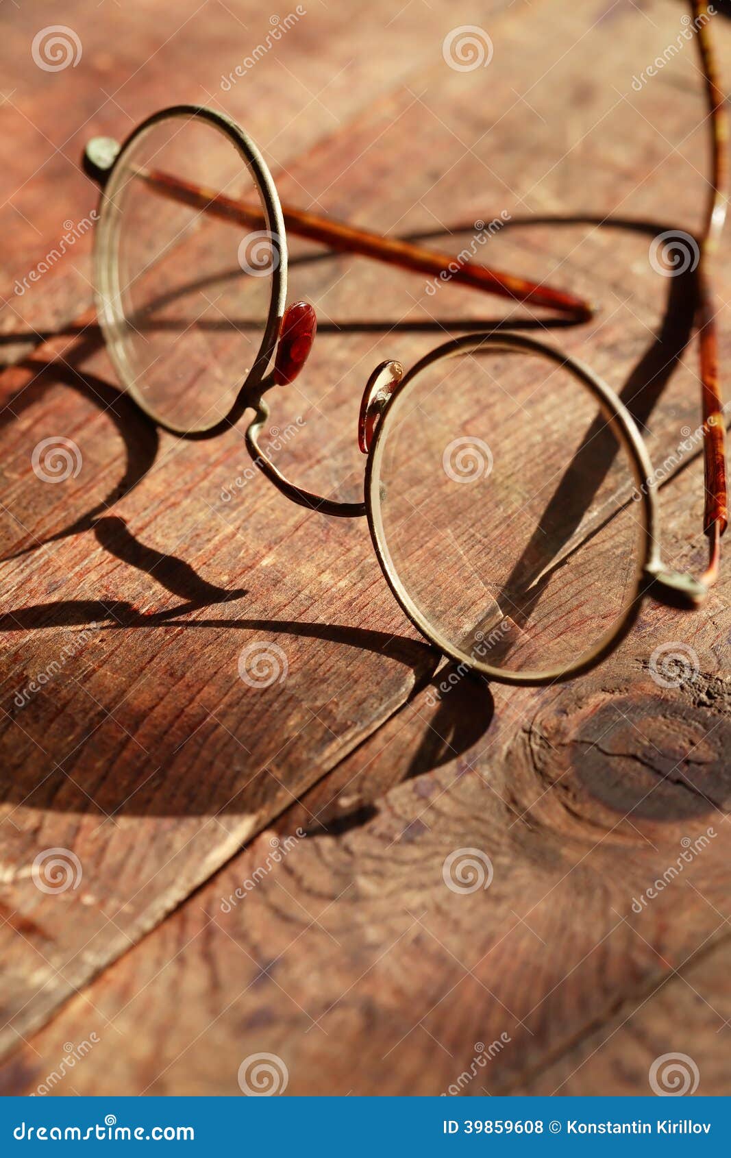 Old Spectacles stock photo. Image of lens, vintage, frame - 39859608
