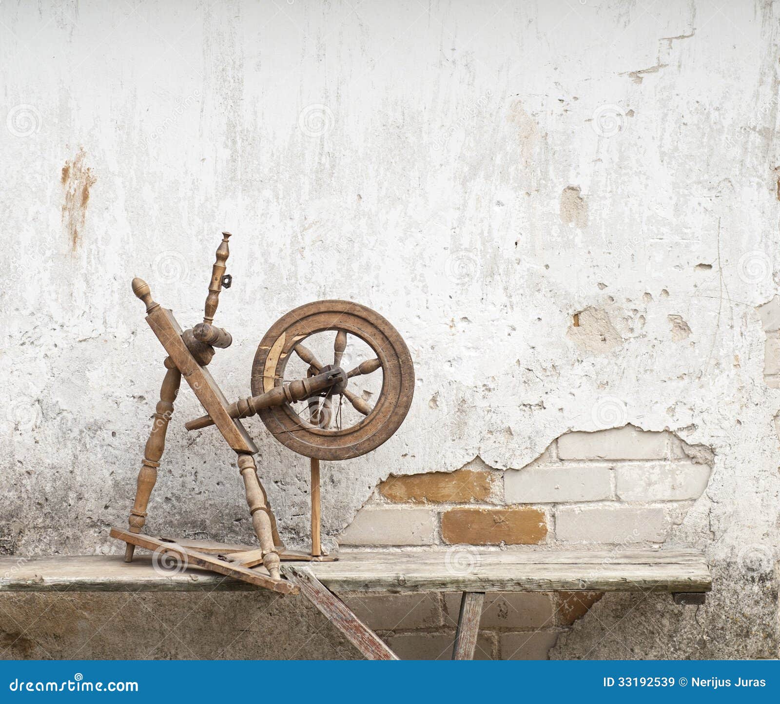 Old spinning wheel stock image. Image of ancient, homespun - 33192539
