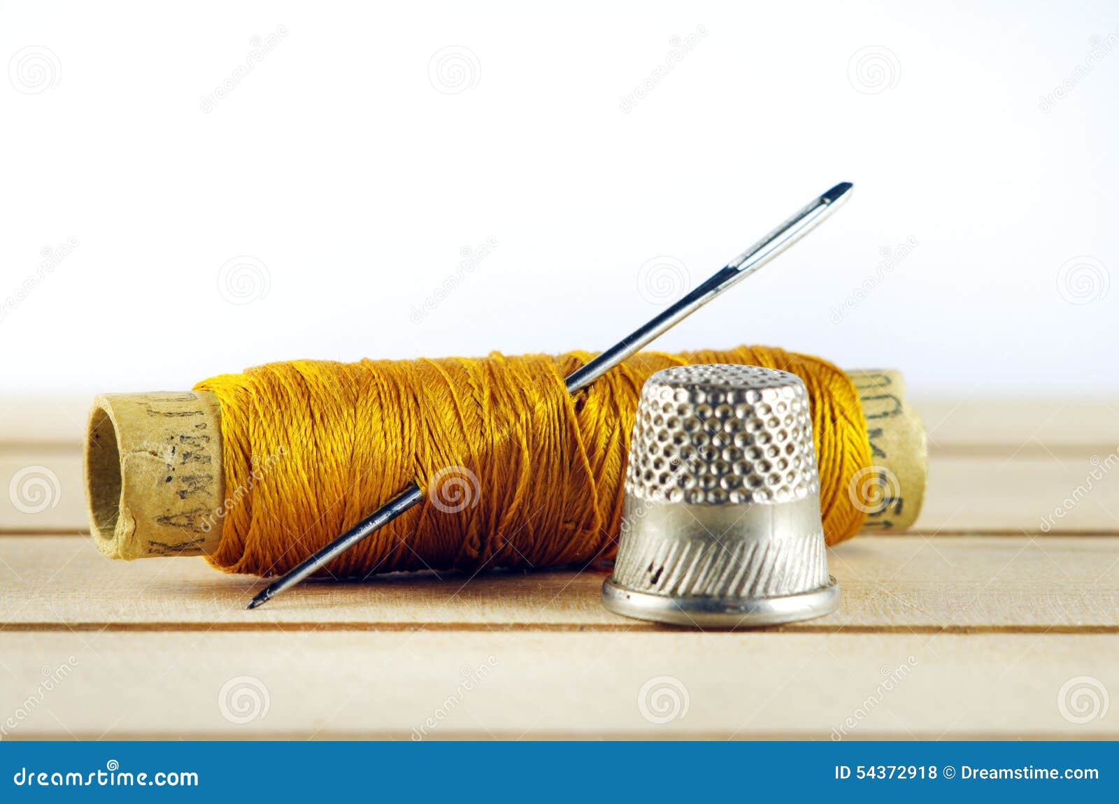 Old spool of thread stock photo. Image of fabric, couture - 54372918