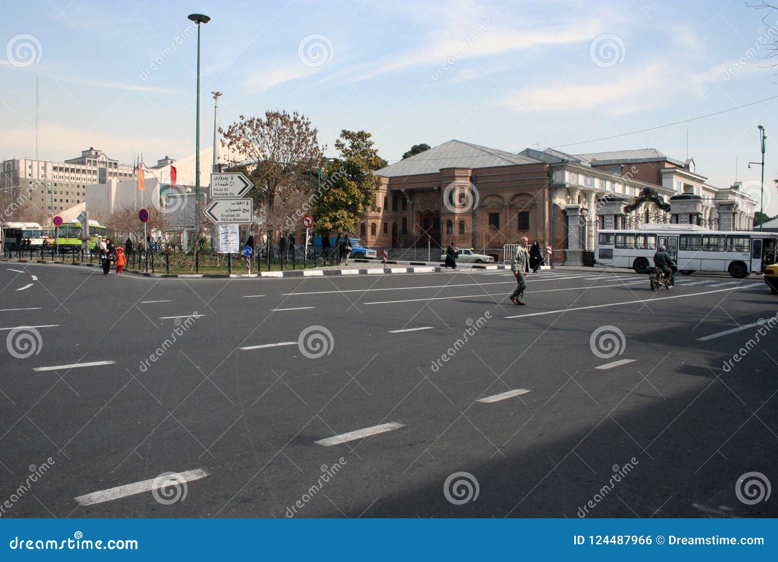 Baharestan square tehran editorial photo. Image of orange - 124487966