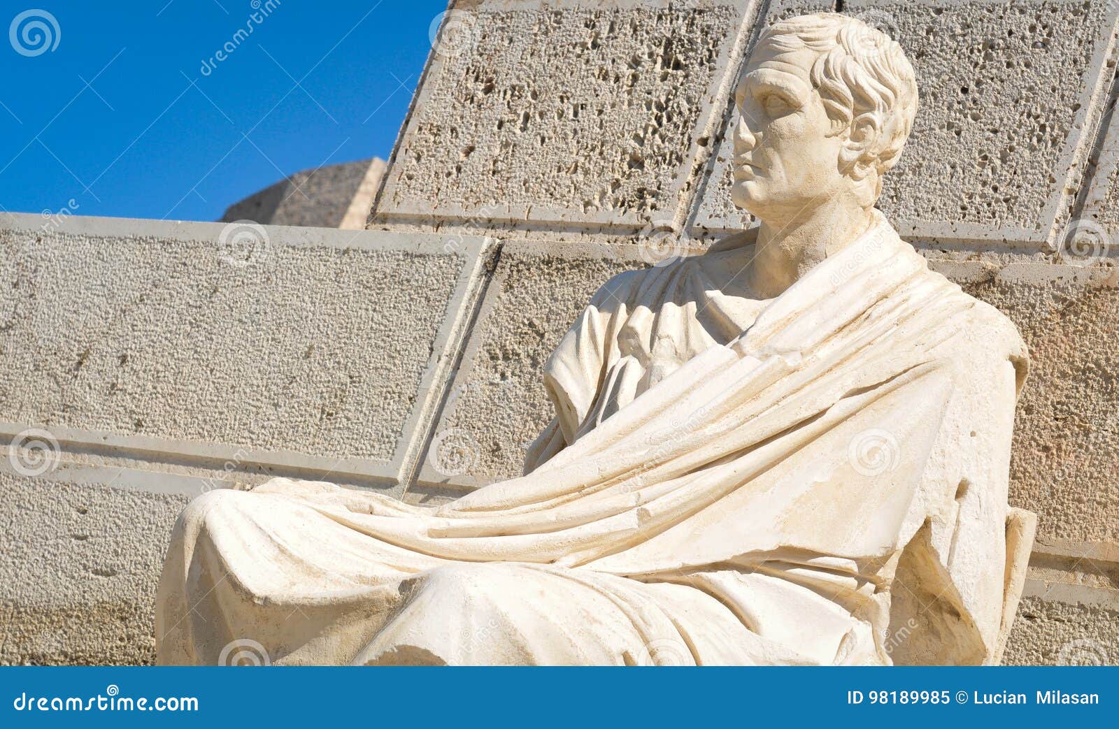 Old Statue in Athens, Greece Stock Image - Image of outdoor, acropolis ...