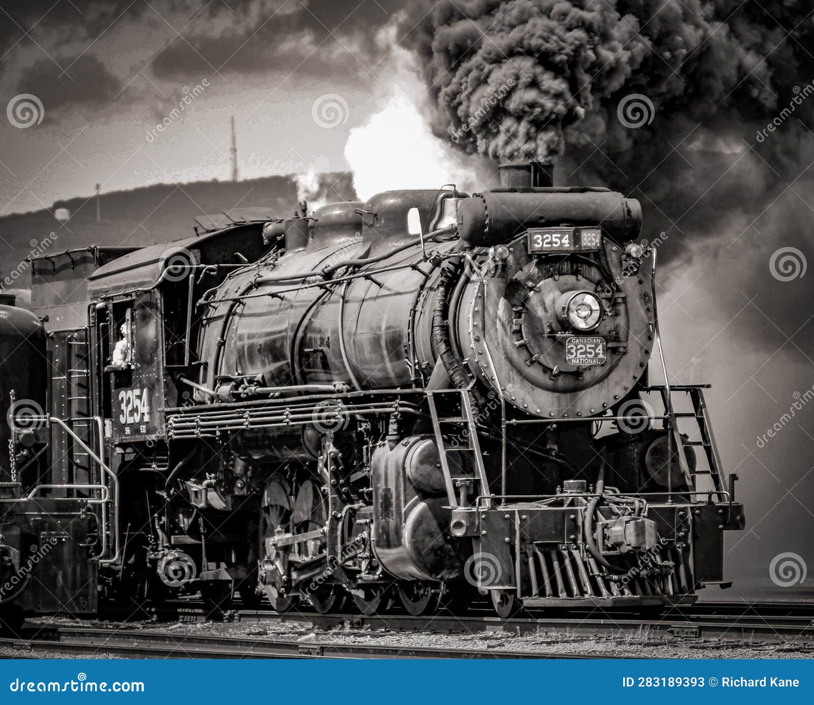 Old Steam Engine with Billowing Smoke on the Tracks Stock Illustration ...