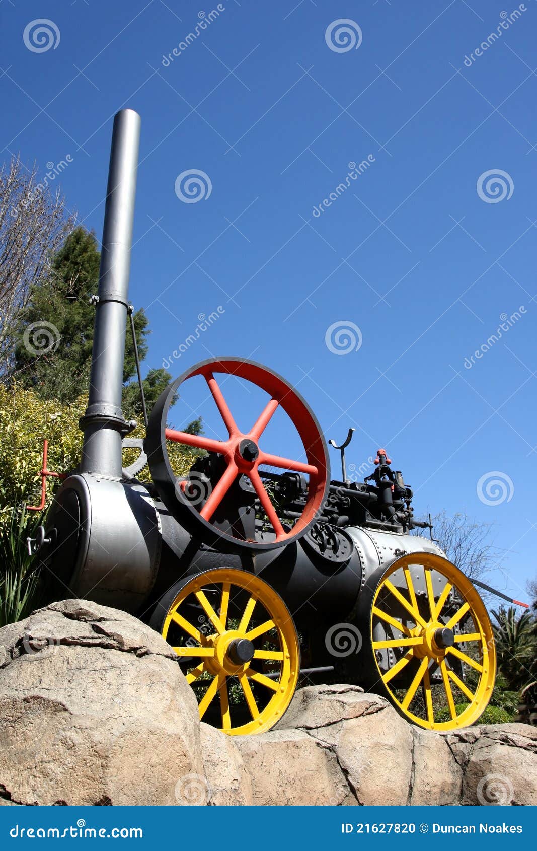 Old Steam Engine for Mining Stock Photo - Image of ancient, track: 21627820