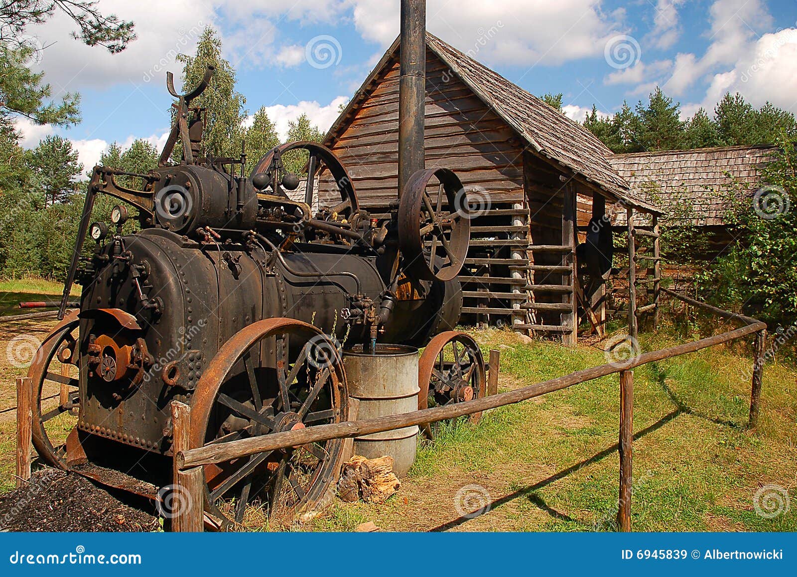 Old Steam Machine Staying in a Backyard Stock Image - Image of skies ...