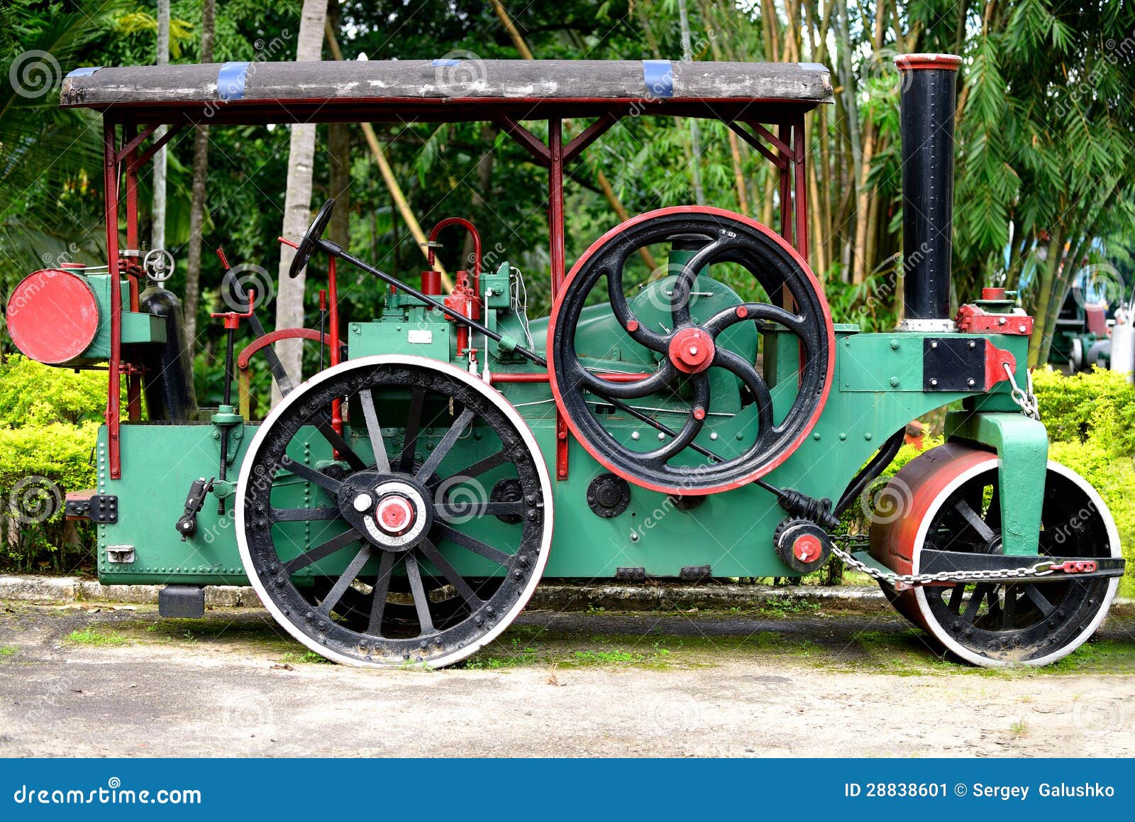 Old Steam Roller Machines for Laying of Asphalt Stock Image - Image of ...