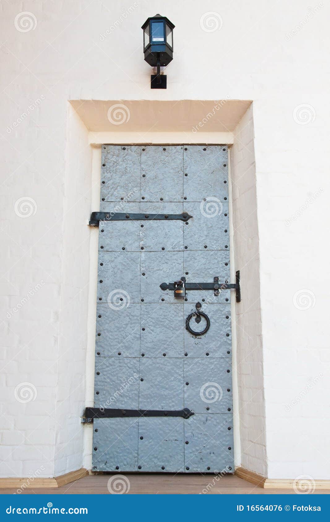 The old steel door stock photo. Image of hinge, interior - 16564076