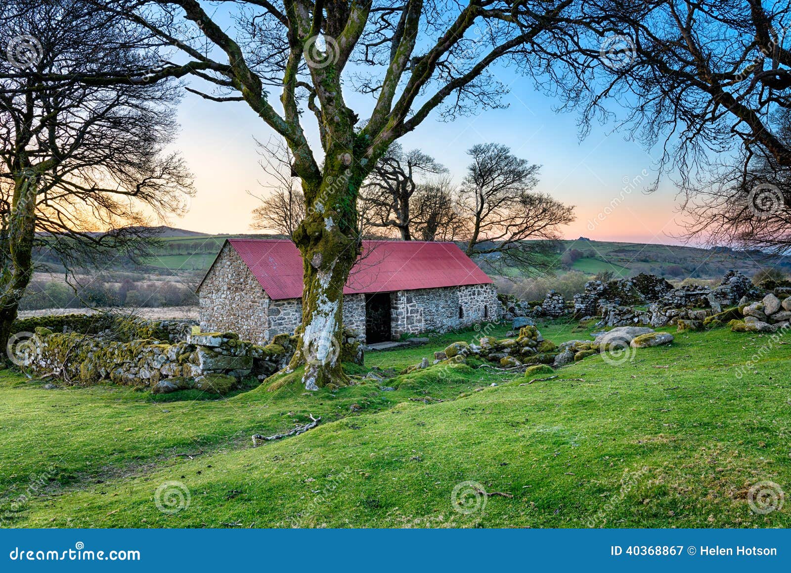 Old Stone Barn stock image. Image of england, house, agriculture - 40368867