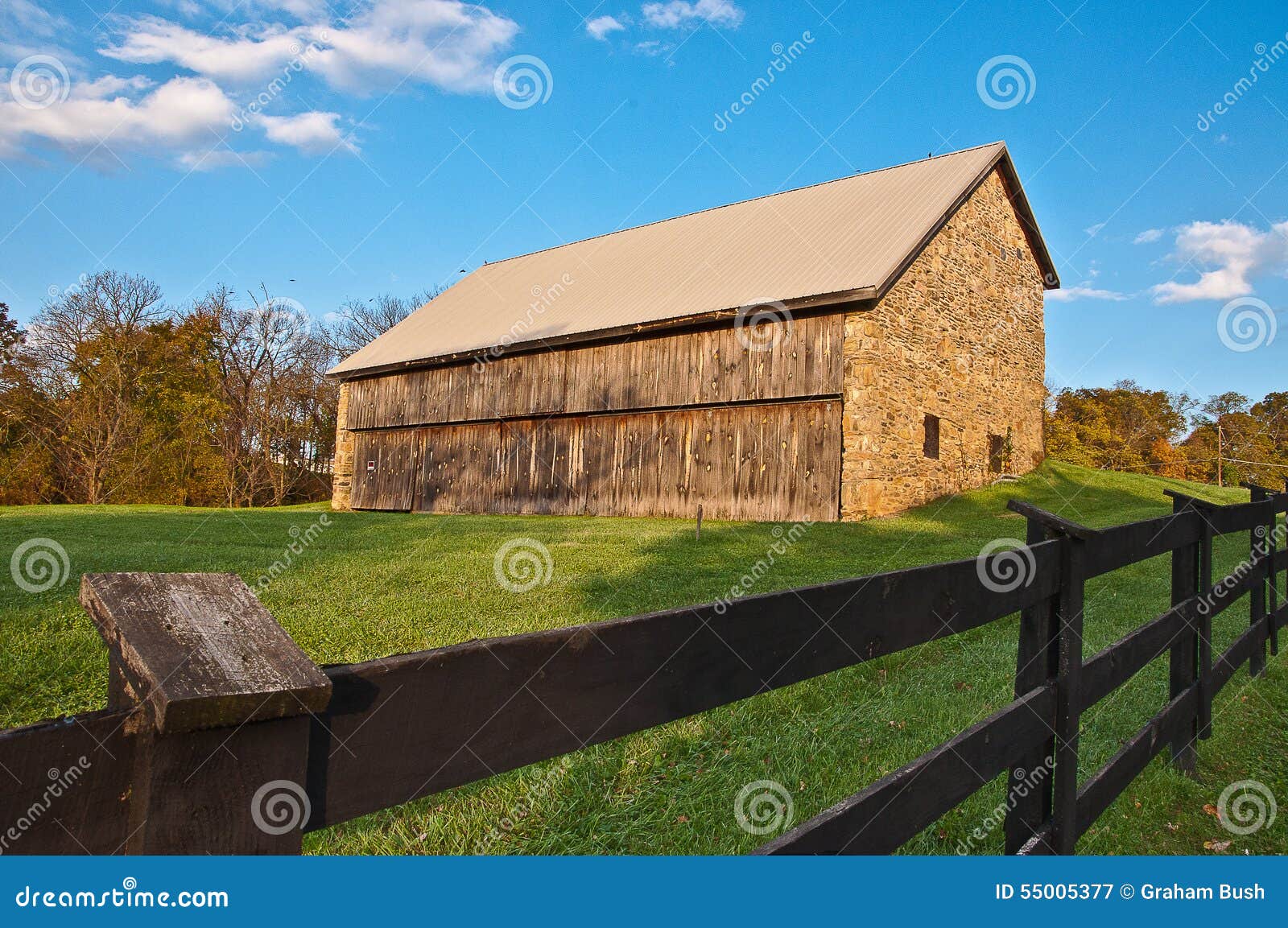 Old Stone Barn and Fence Maryland Stock Image - Image of barn, rustic ...