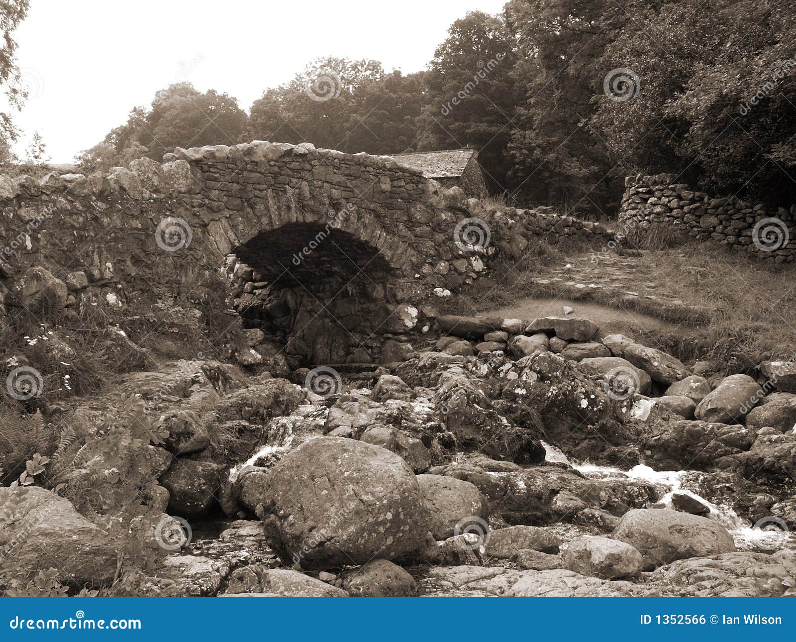 Old Stone Bridge stock photo. Image of sepia, ancient - 1352566