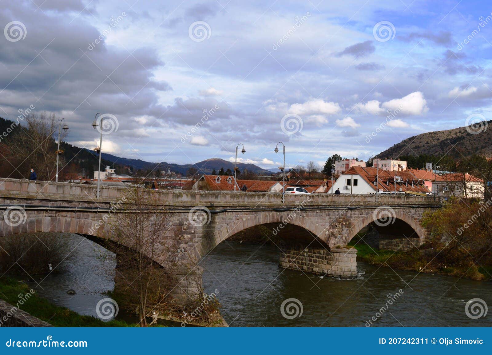Old Stone Bridge in the Fall Stock Image - Image of color, river: 207242311