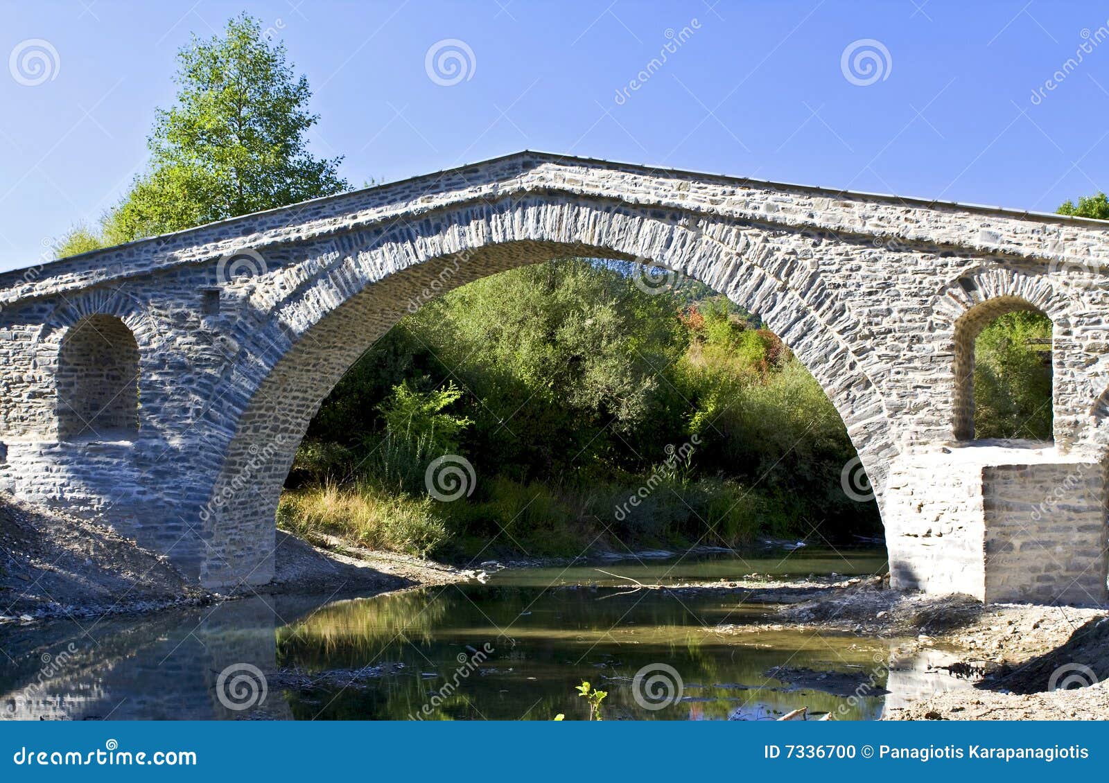 Old stone bridge at Greece stock photo. Image of nature - 7336700