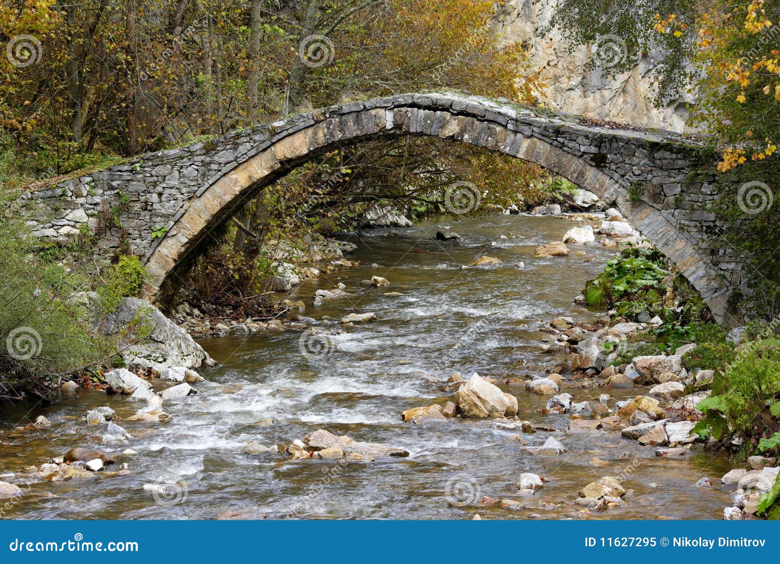 Old Stone Bridge in Mountains Stock Image - Image of fall, river: 11627295