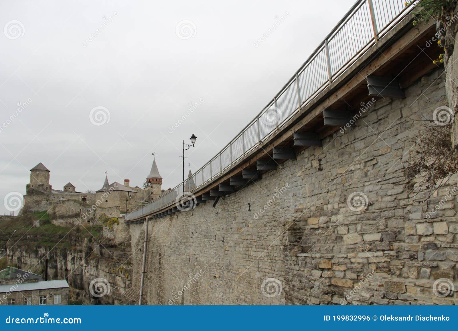 An Old Stone Bridge Over the River Stock Photo - Image of stratford ...