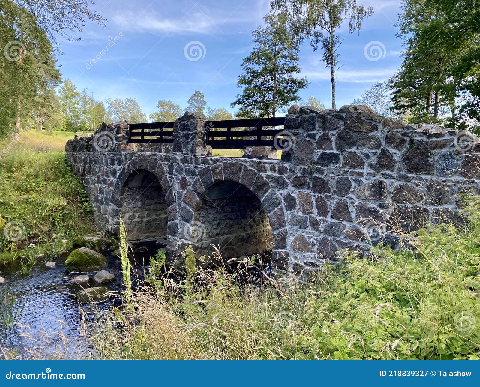 Old Stone Bridge Over the River Stock Image - Image of bridgehead ...