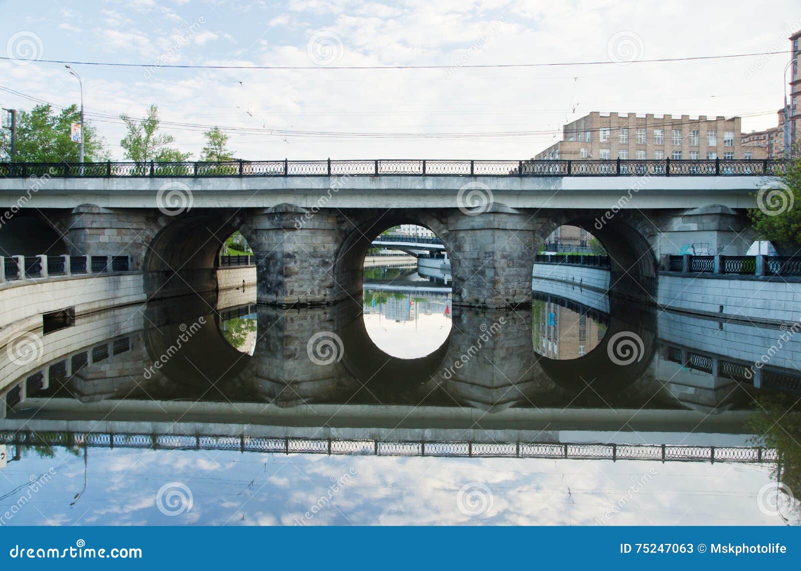 Old Stone Bridge with Reflection in Water Stock Image - Image of bushes ...